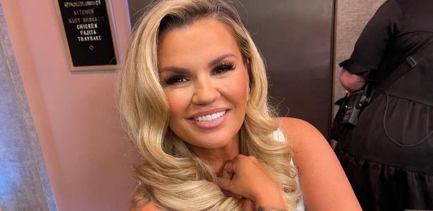 TikTok: Cantora diz ter sido banida eternamente por mostrar bumbum