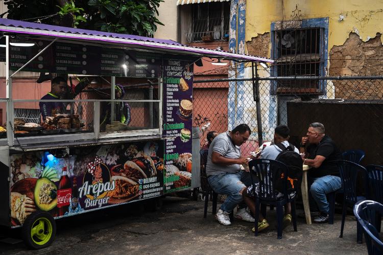 Arepa venezuelana conquista o mundo; entenda popularidade da receita
