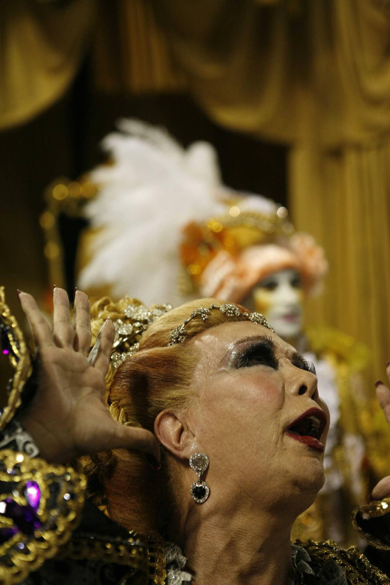 Morre Rogéria aos 74 anos: Reveja momentos marcantes da carreira da ...