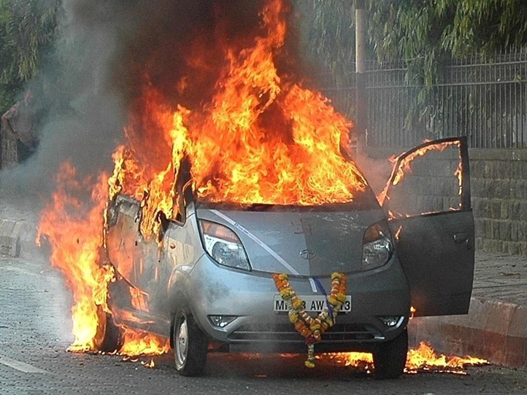 #RIP Tata Nano: 2008 - 2018
