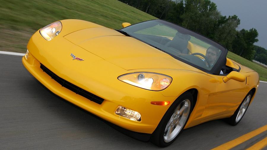 Só cortar o teto? Saiba como transformar seu carro em um conversível