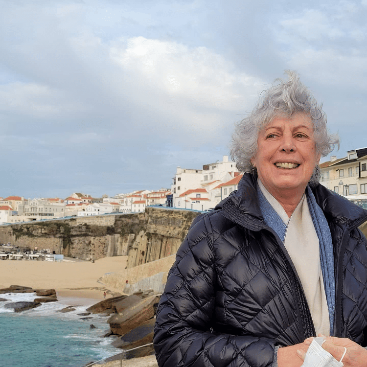 Lygia, musa que Tom Jobim conheceu em bar, lança livro e explica motivo ...