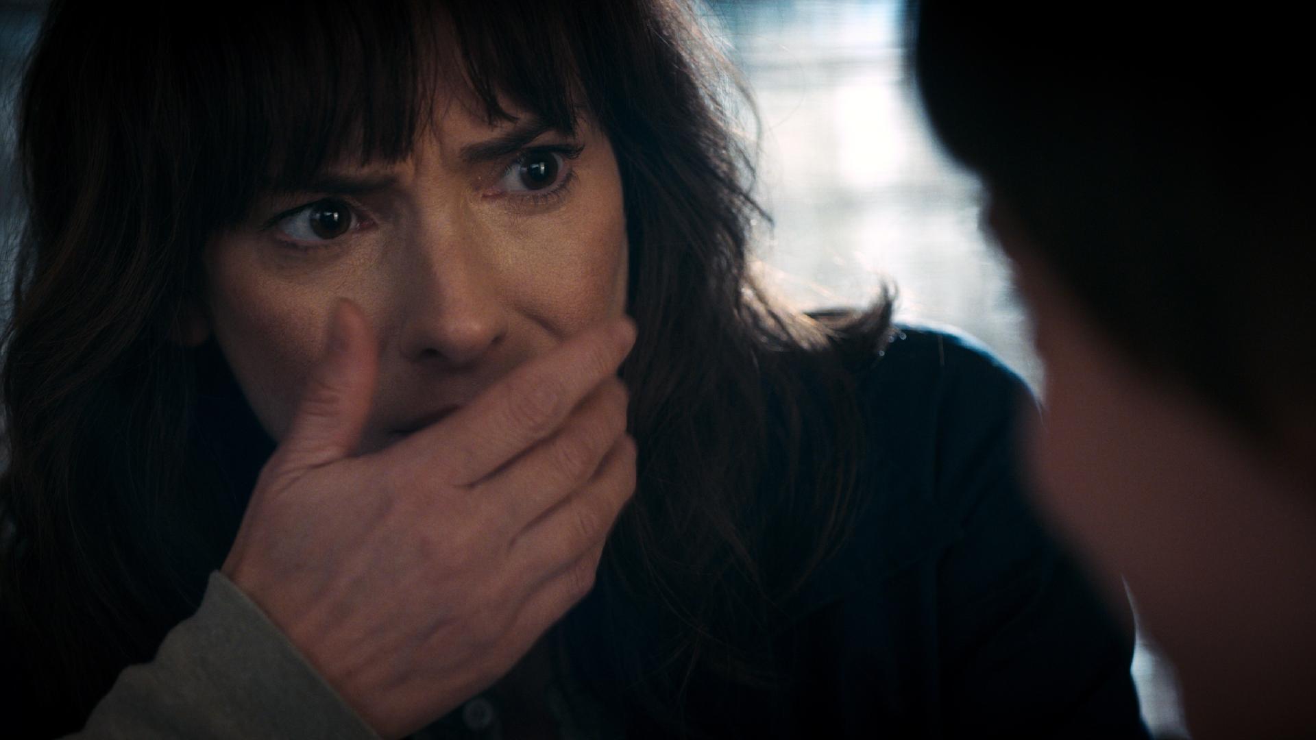 Segunda temporada de "Stranger Things" ganha data de estreia e pôster ...