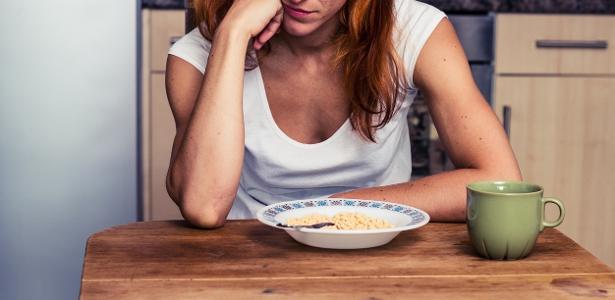 Perde a fome quando está triste? Entenda como emoções interferem no ...