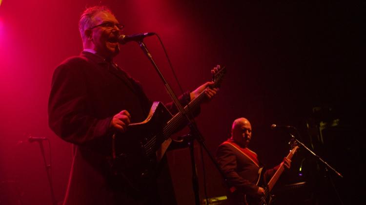 Cardiacs: Tim Smith, líder da banda, morre anos após sobreviver a infarto