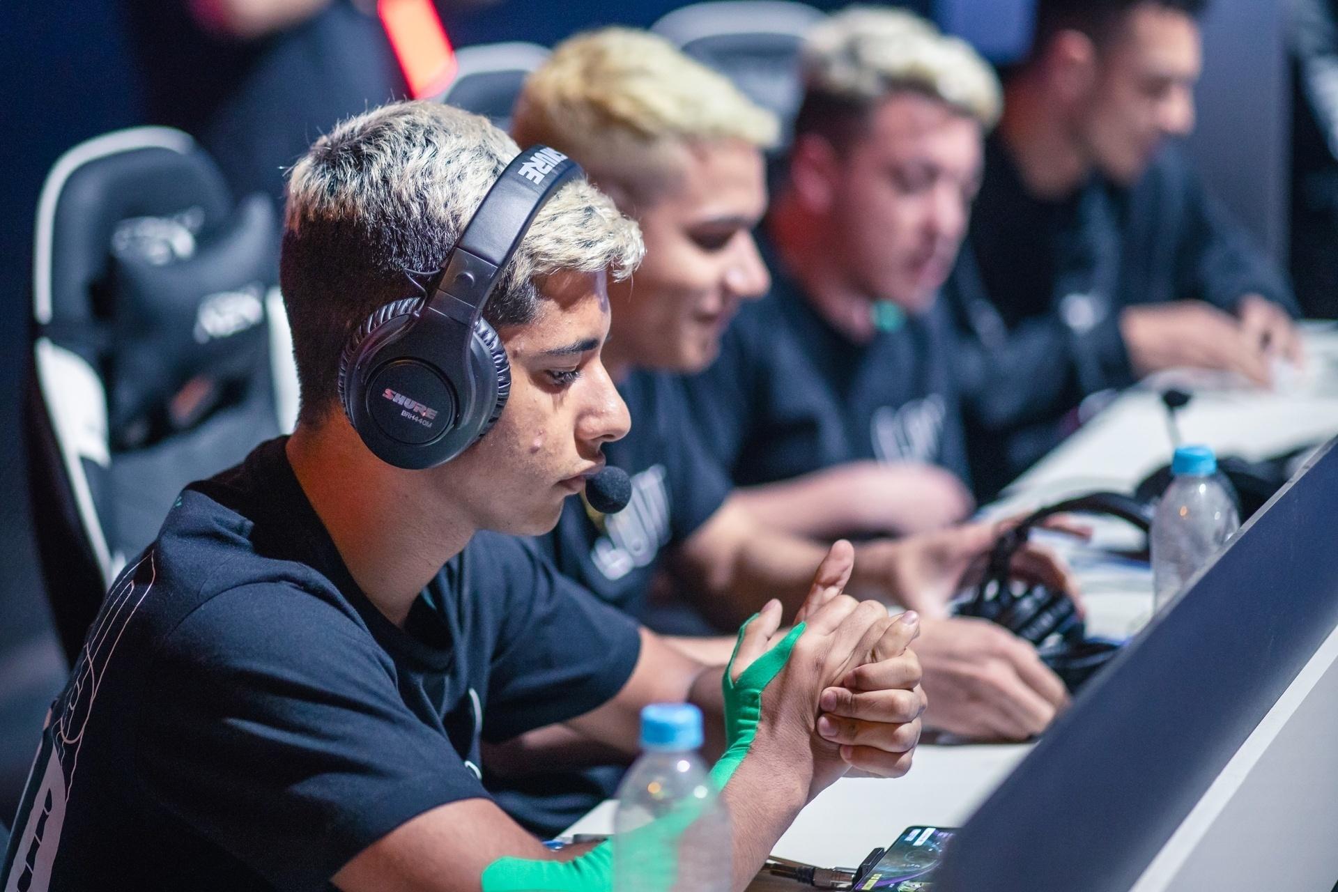 LOUD: Conheça a equipe de Free Fire, integrantes e mansão