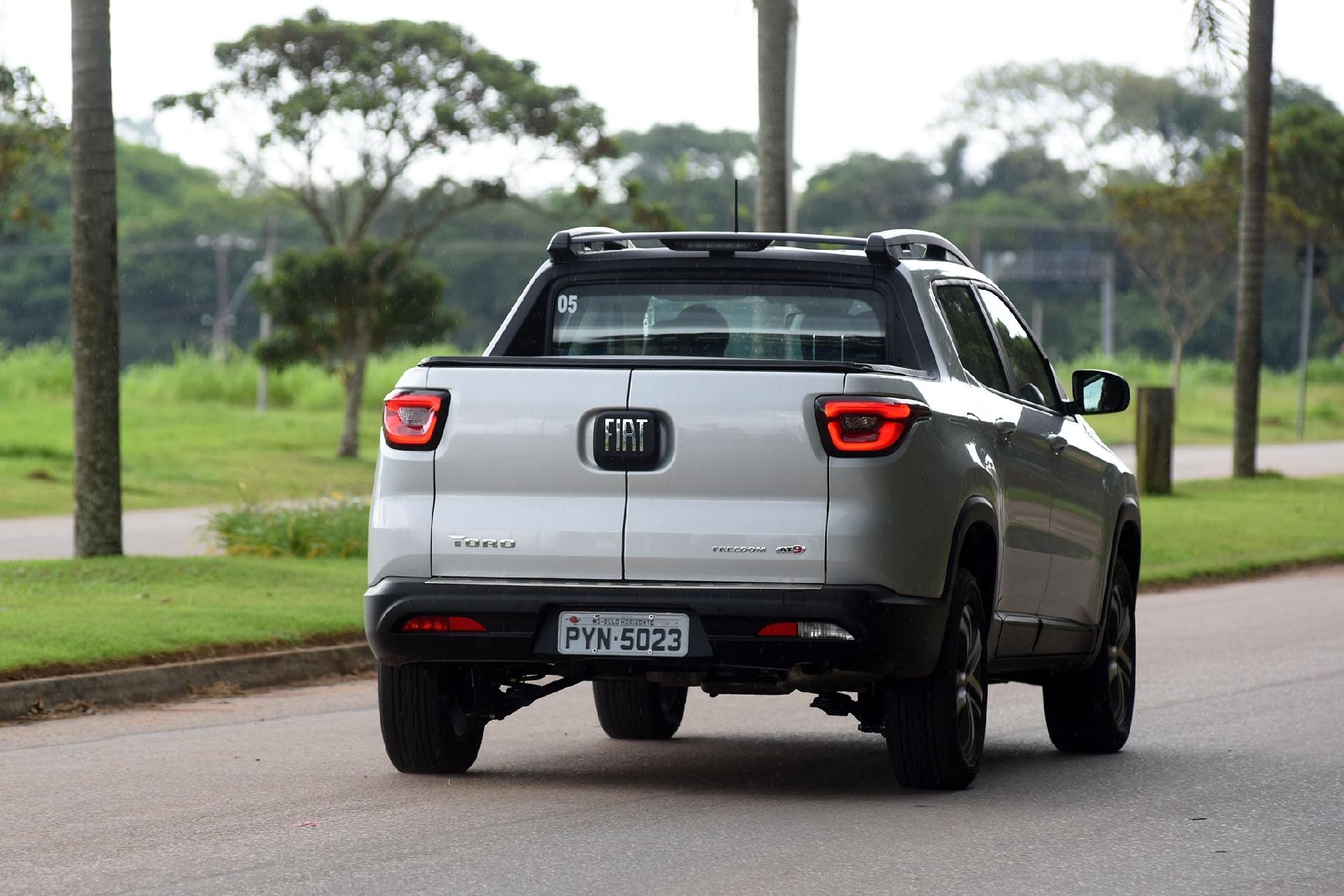 Fiat Toro com motor 2.4 flex fica mais forte e... gastona; leia ...