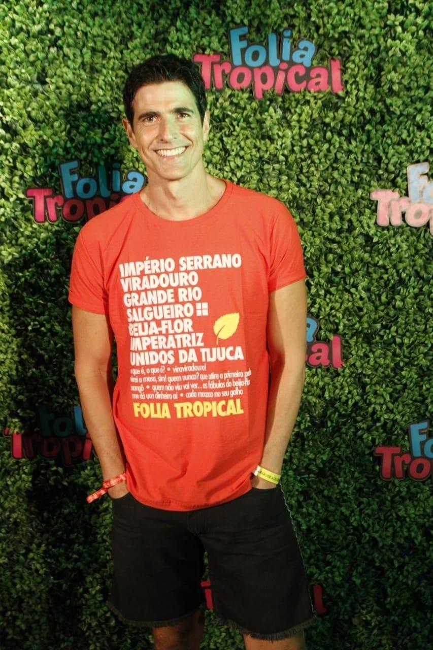 Folia VIP: Famosos curtem desfiles do Rio em camarotes - Rio de Janeiro ...