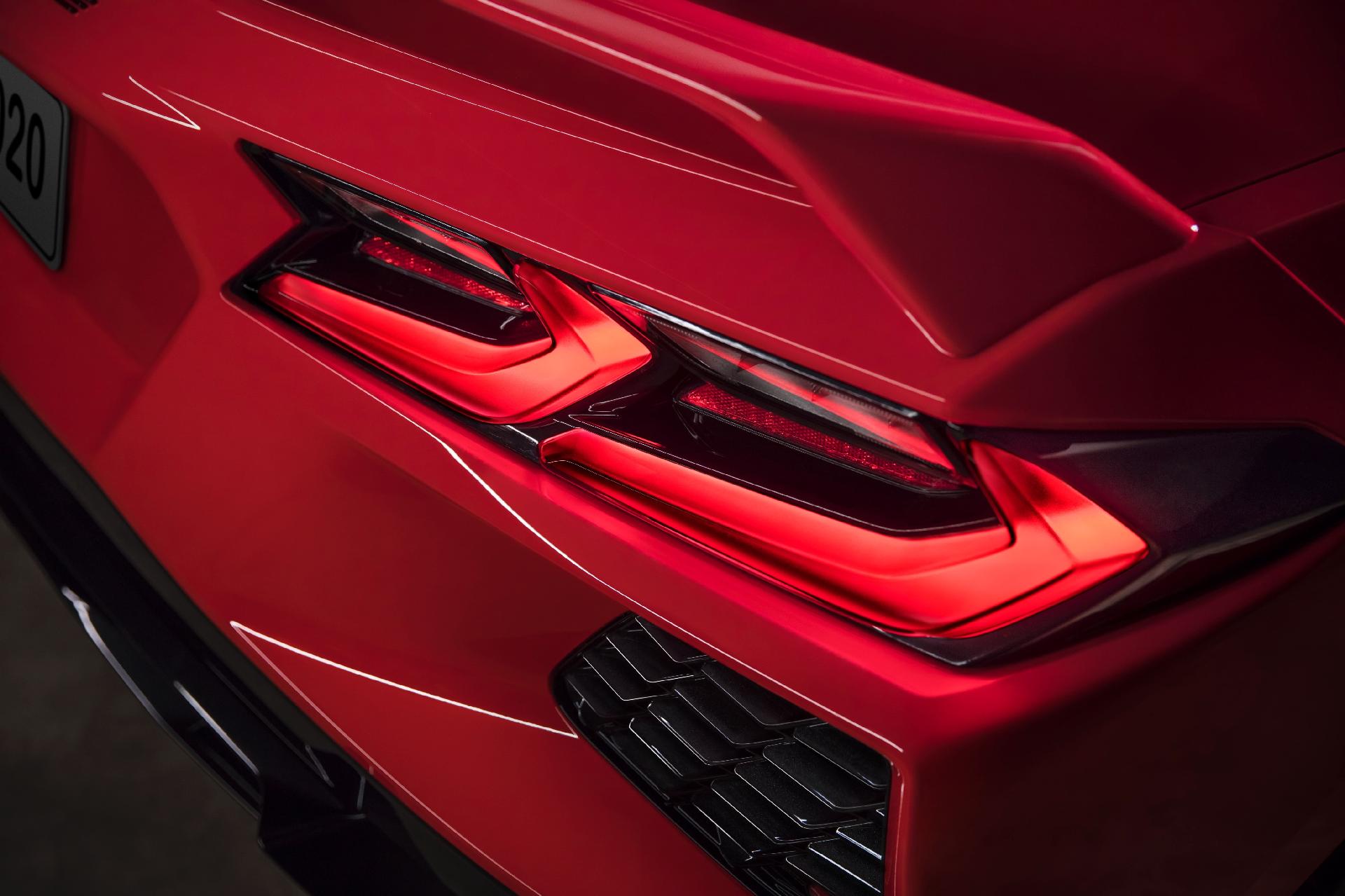 Novo Chevrolet Corvette já está à venda nos EUA a partir de R$ 241 mil