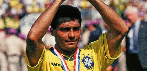 Romário diz que Brasil só será campeão se a seleção jogar para Neymar