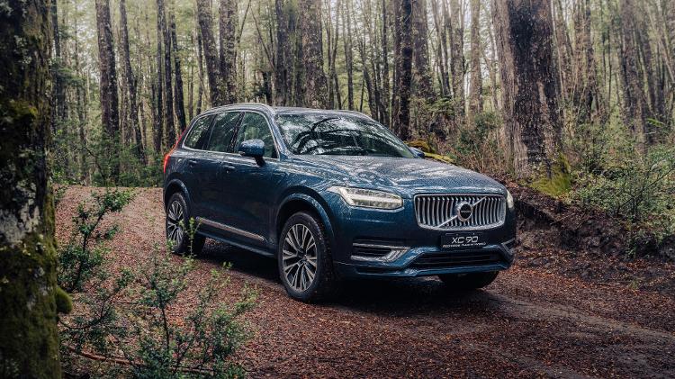 XC90 é gigante sueco que justifica o posto de carro mais caro da Volvo ...