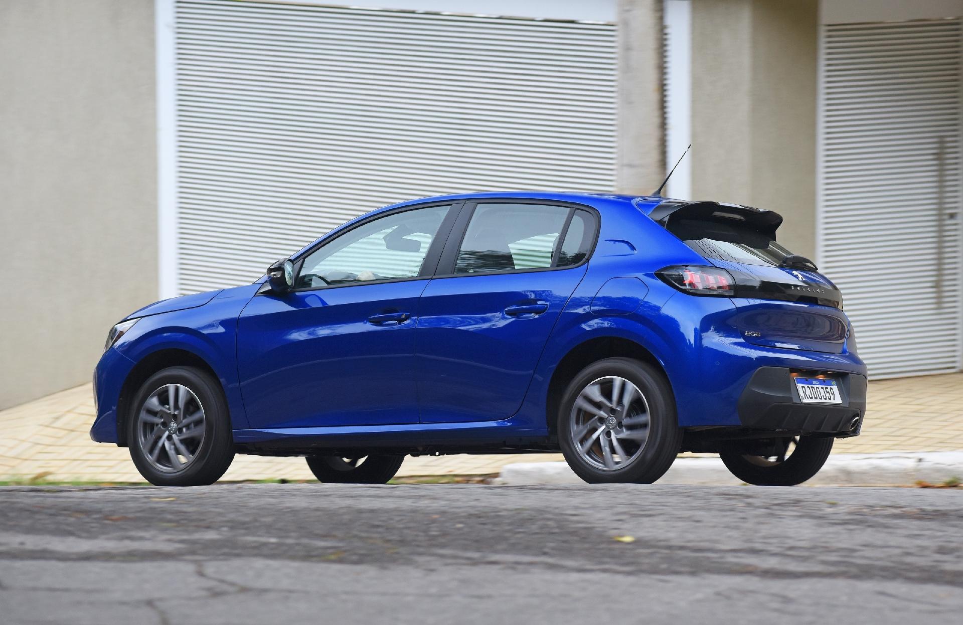 Avaliação: Peugeot 208 Griffe impressiona por tecnologia, design e preço