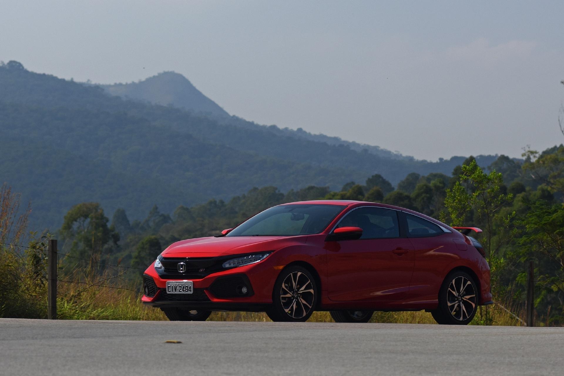 Honda Civic Si turbo de 208 cv é diversão garantida na pista de Interlagos