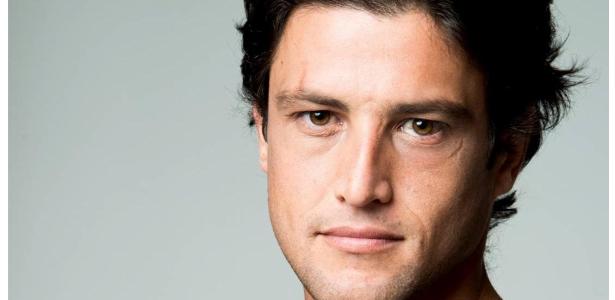 Alexandre Slaviero é detido por porte ilegal de arma de fogo no Rio