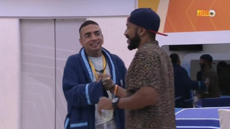 BBB 23: Madrugada do BBB tem edredom e DR entre sisters