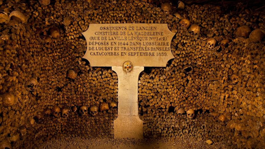 Berlim: veja cinco curiosidades das Catacumbas de Paris