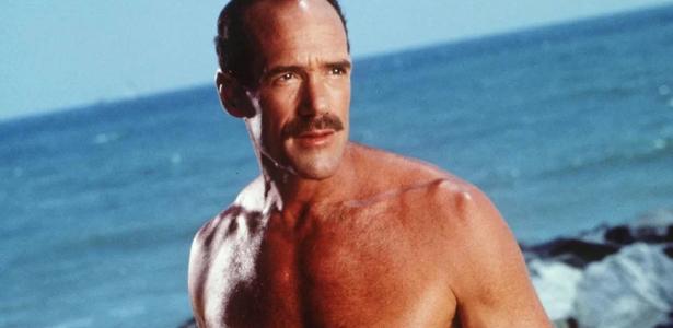 Michael Newman, salva-vidas e ator de Baywatch, morre aos 68 anos