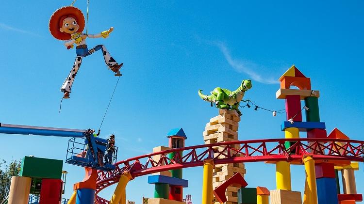 Disney terá área dedicada a Toy Story dentro de parque temático - 17/11 ...
