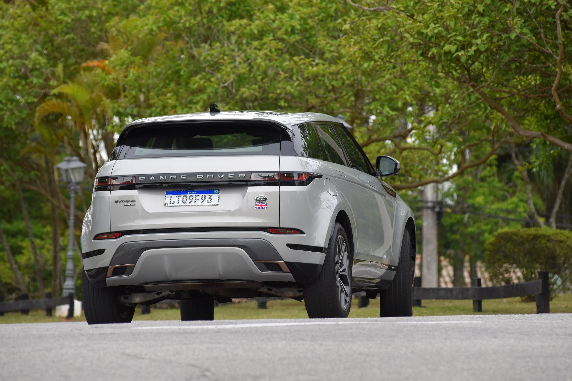 Range Rover Evoque: avaliamos o SUV tecnológico que chega por "só" R ...