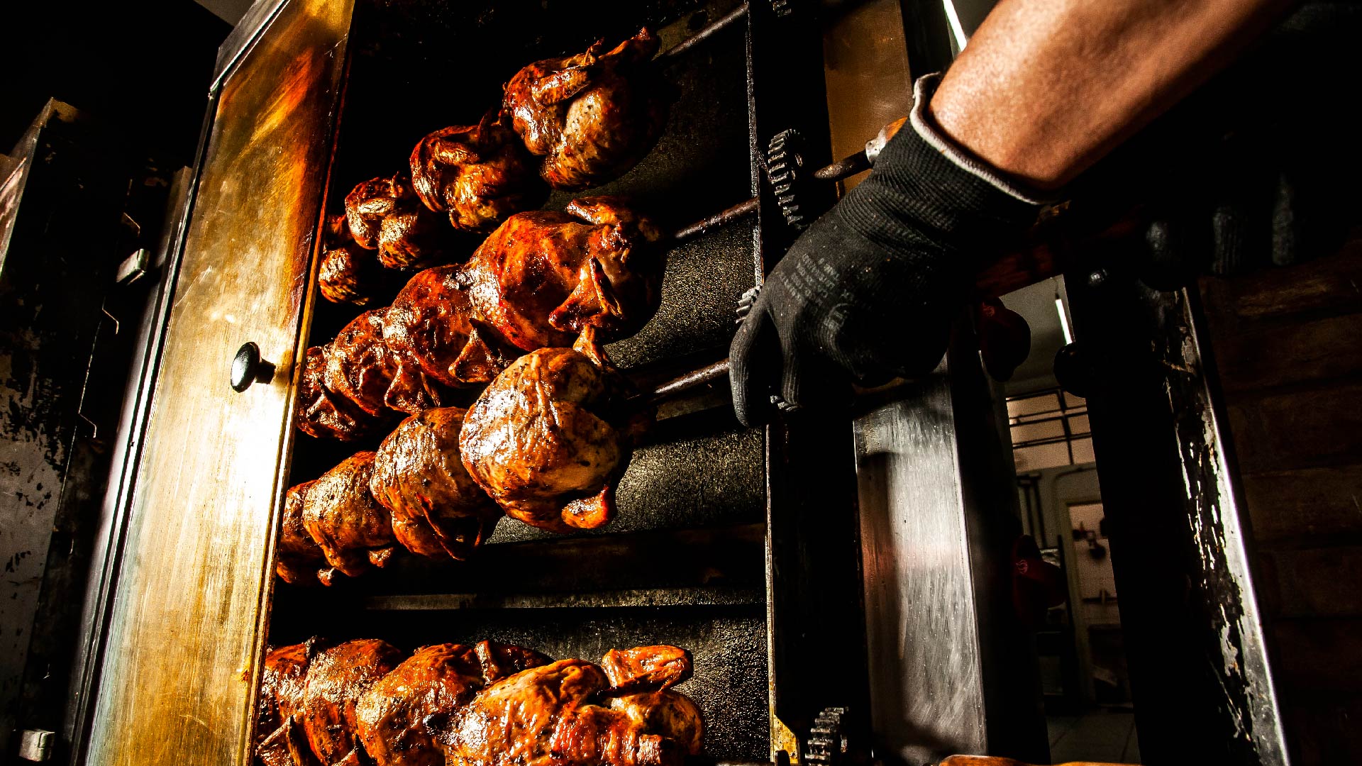 Frango de padaria: os segredos do assado clássico
