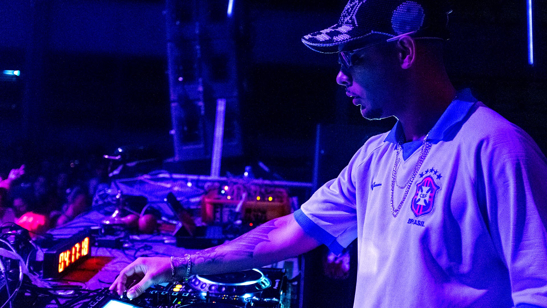 Quem é o paulista DJ K, expoente do funk bruxaria