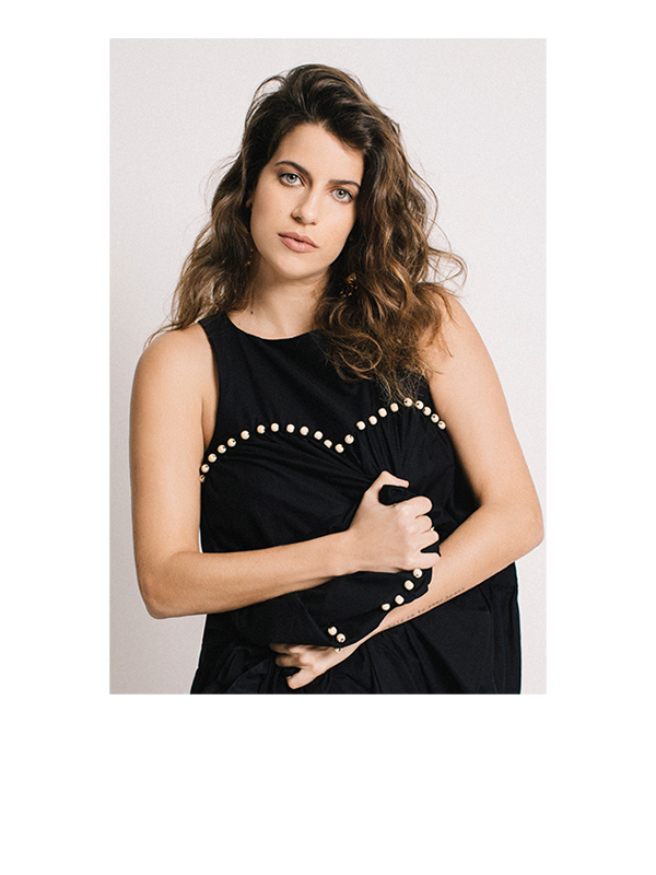 Sucesso nas redes sociais, Maria Bopp é fluente em política e ironia