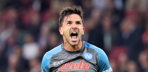 Filho de Simeone vira 'amuleto' e brilha com o Napoli na Champions