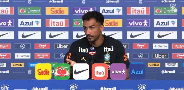 Endrick impressiona Danilo em treino e quase machuca goleiro com chute