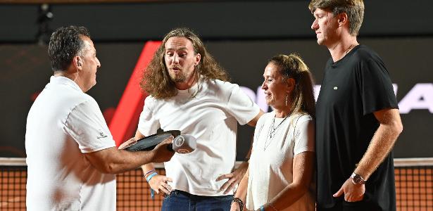 Do saibro aos palcos: Vitor Kley volta às quadras e revive memória do pai