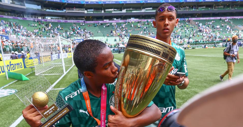 Endrick, do Palmeiras: família relata superação antes do filho brilhar
