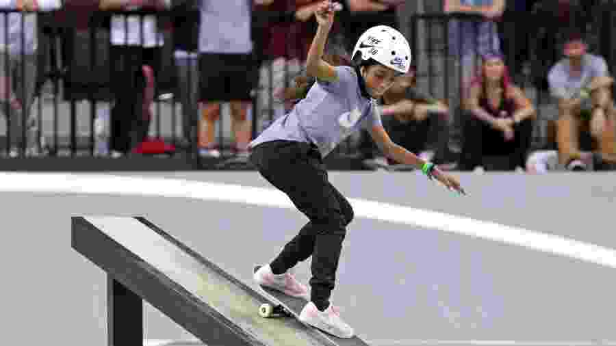 Rayssa Leal, a Fadinha, encanta Tony Hawk em prêmio