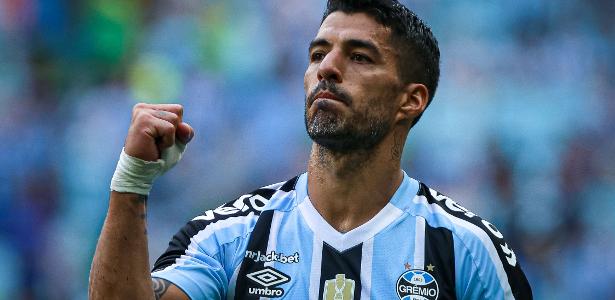 Grêmio: Suárez troca palavras por gestos e inflama colegas