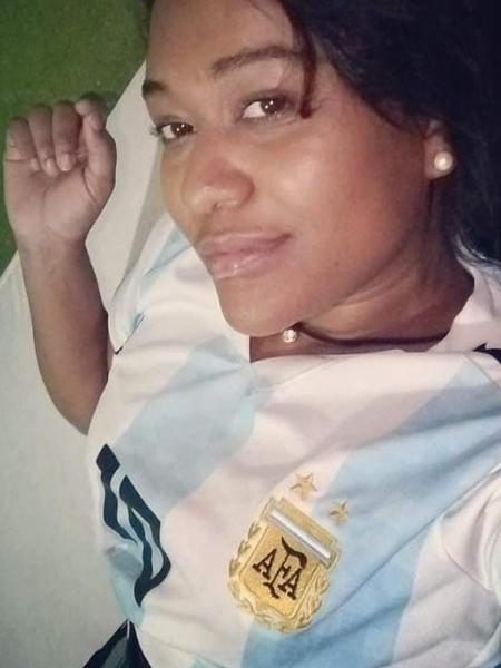 Brasileiros que torcem pela Argentina dizem sofrer preconceito