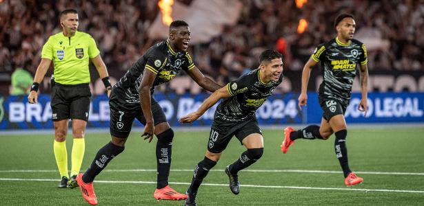 Botafogo vence Vasco e dispara na liderança do Brasileiro