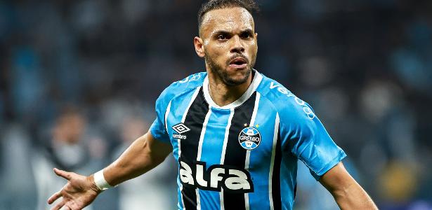 Braithwaite renova com o Grêmio até 2027: 'Me sinto em casa aqui'