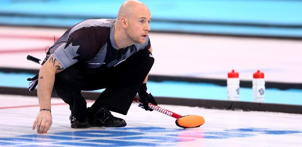 Campeão olímpico é expulso de competição de curling por competir bêbado ...