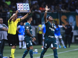 Palmeiras: Pai de Endrick se emociona com estreia de filho em goleada