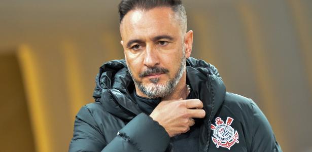 Corinthians tem nova vitória contra Vítor Pereira na Justiça; entenda