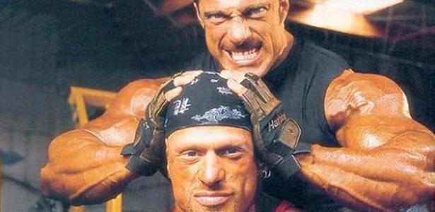 Tom Prince, astro de fisiculturismo, morre vítima de câncer