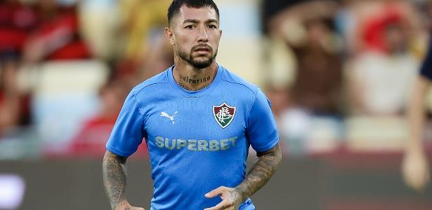 Fluminense: Acosta tem lesão no joelho esquerdo e vira desfalque por um mês