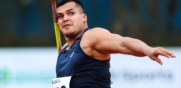 Com recorde, brasileiro faz 7ª melhor marca do ano no dardo