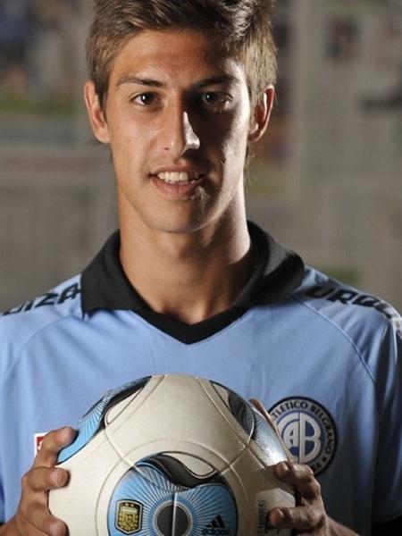 Técnico que lançou Rigoni o vê na próxima Copa: "Adora desafios"