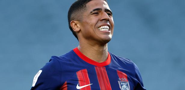 Bergson foi comprado a preço de relógio por príncipe e brilha na Ásia