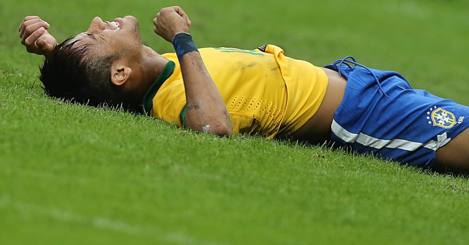 Neymar divide a torcida e é vaiado ao ser substituído no amistoso ...