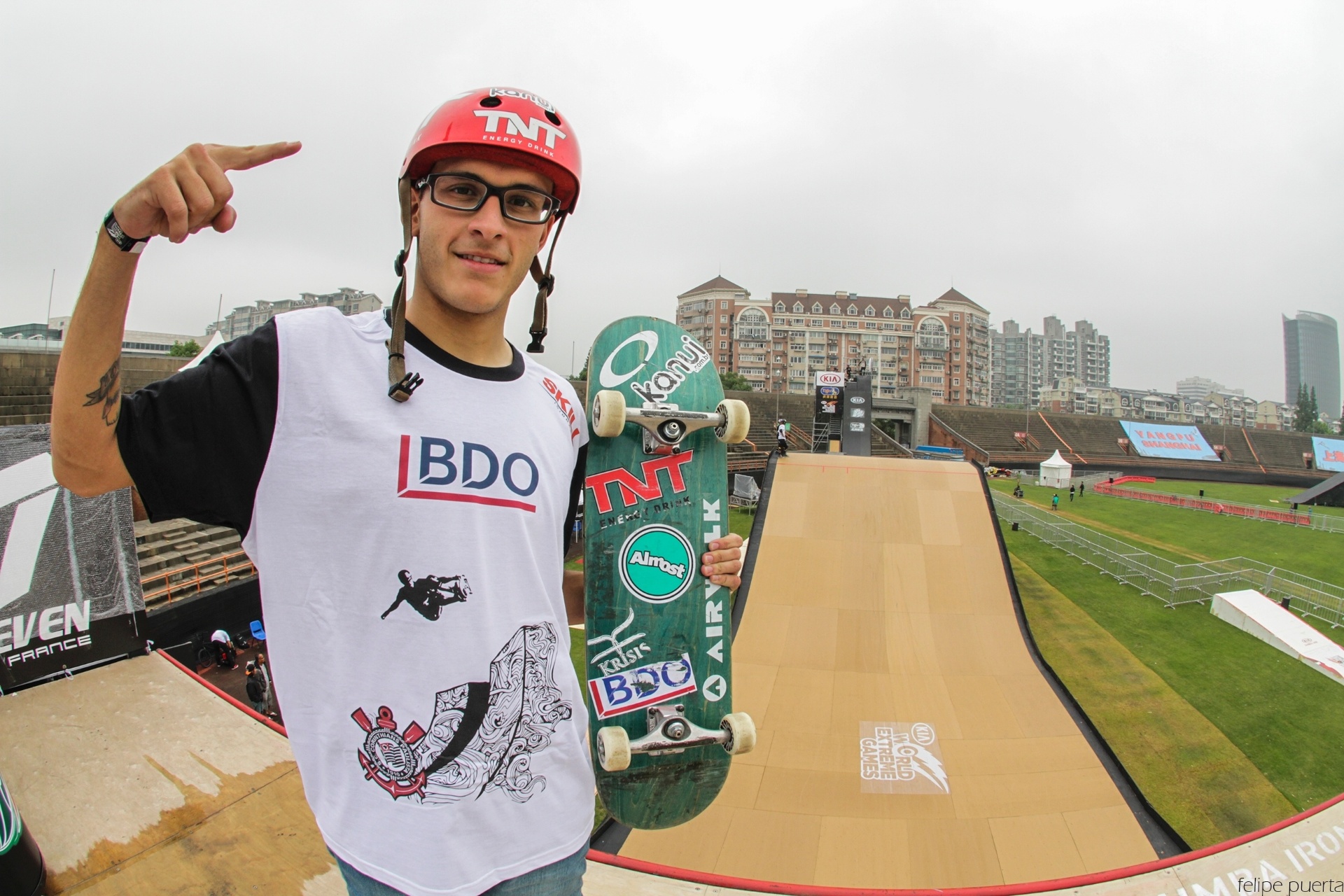 Fotos: Rony Gomes, campeão mundial de skate vertical - 03/10/2013 - UOL ...