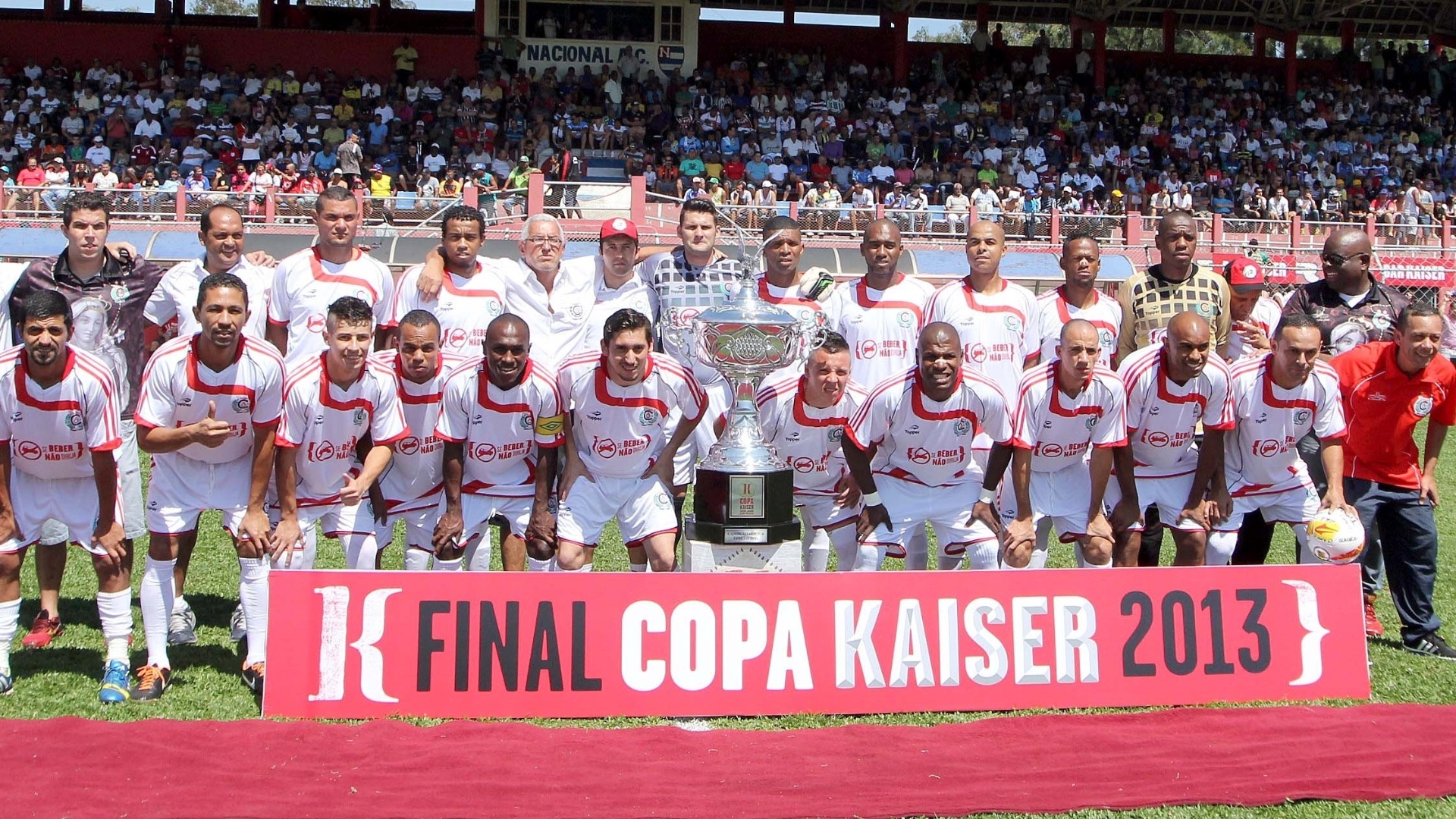 Fotos: Final da Copa Kaiser - 20/10/2013 - 20/10/2013 - UOL Esporte