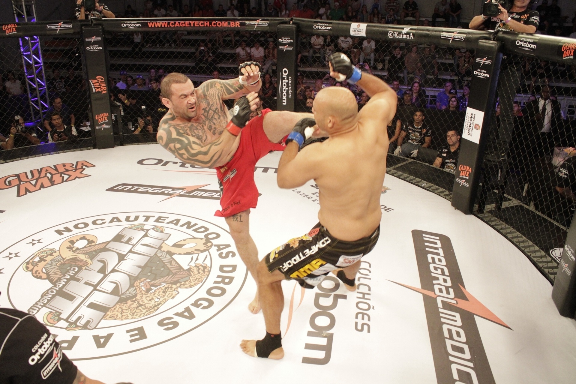 Fotos: Jungle Fight 60 - 03/11/2013 - UOL Esporte