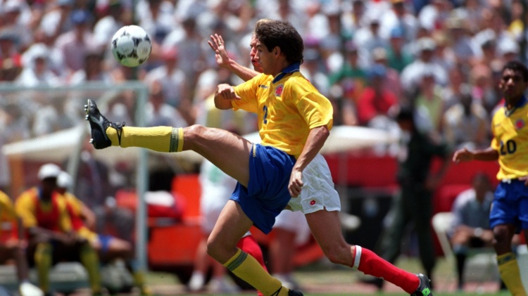 Fotos: Andrés Escobar, zagueiro assassinado após gol contra - 12/03 ...