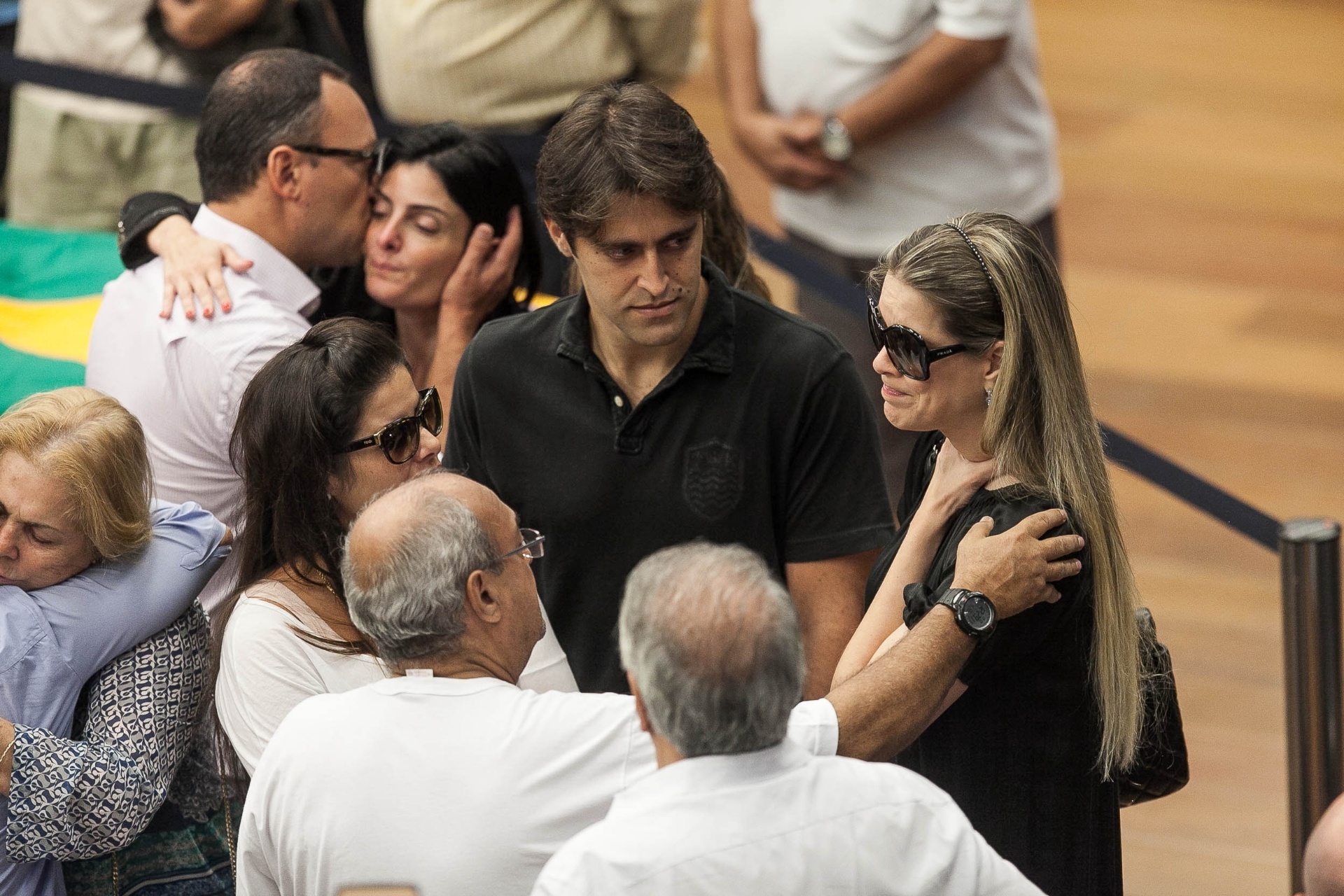 Confira a trajetória da modelo, miss e apresentadora Renata Fan ...