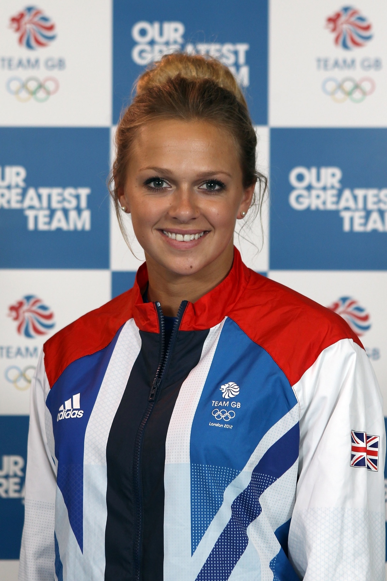 Fotos: Tonia Couch, destaque da Inglaterra nos saltos ornamentais - 07 ...